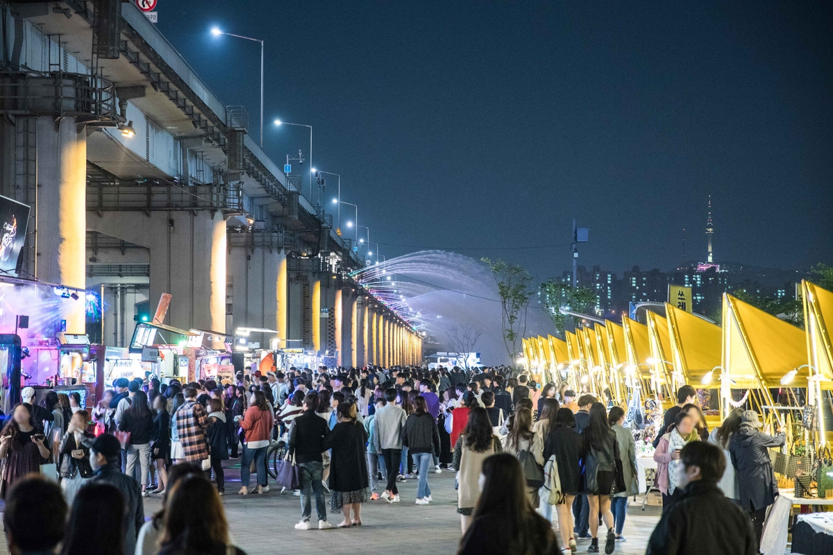 Seoul Nightlife 2026: Where Gen Z Actually Goes
